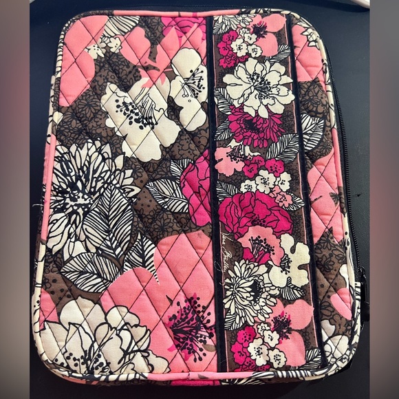 Vera Bradley | Accessories | Vera Bradley Zip Up Quilted Tablet Case ...